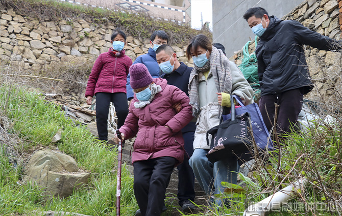 新时代“小岛迁、大岛建”工程首批居民成功搬迁-嵊泗新闻网